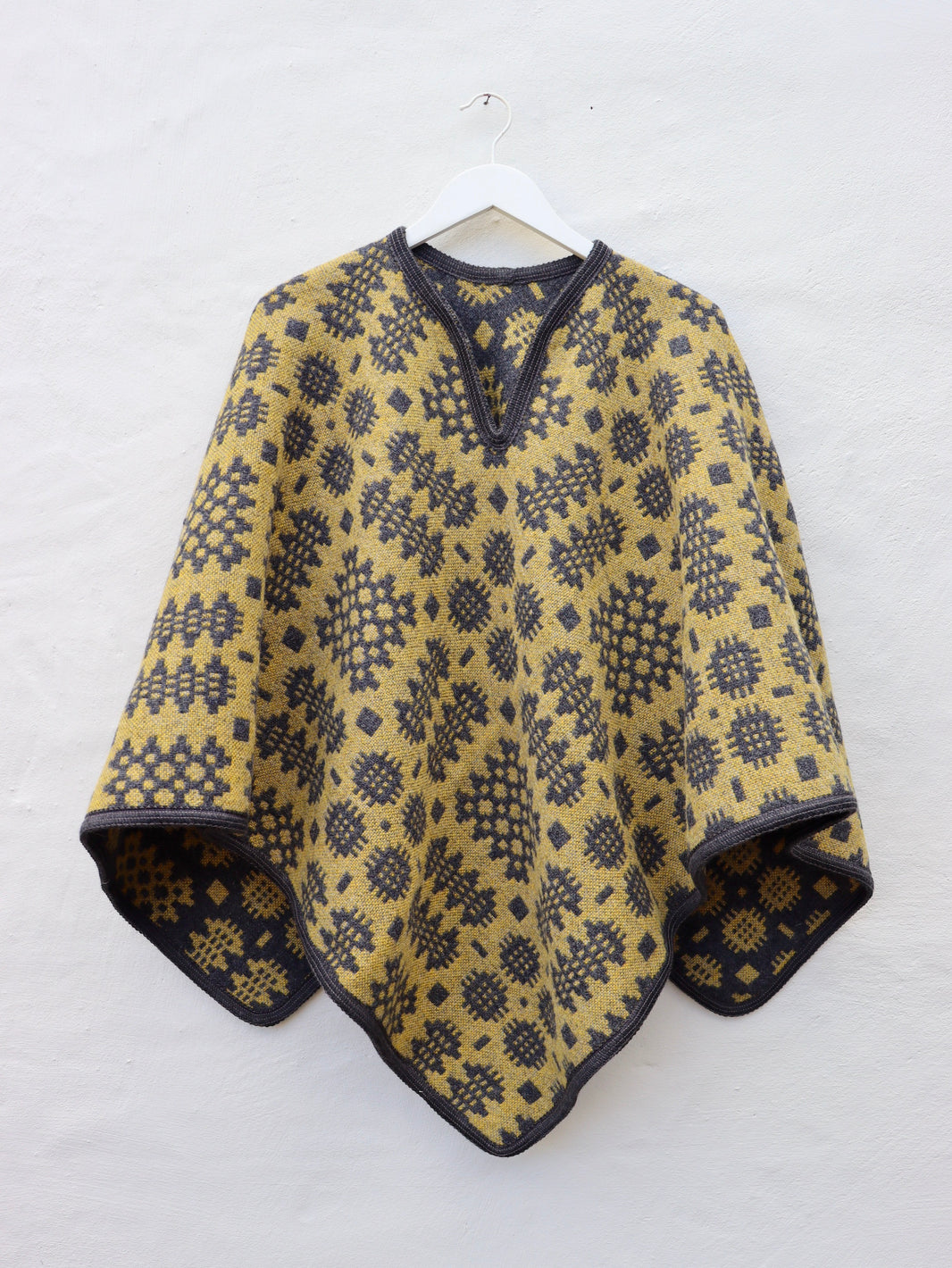 Adult Ponchos – THE WELSH GIRL
