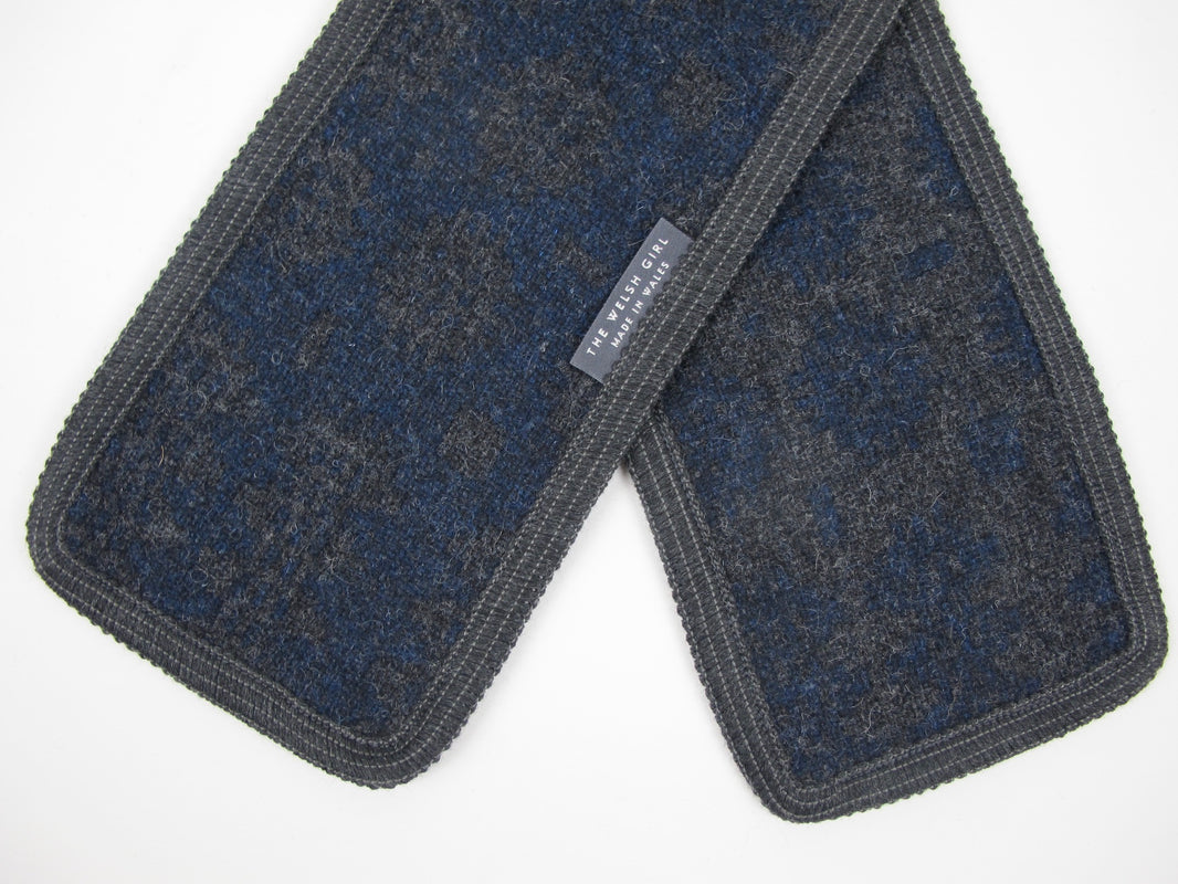 Coler Cwtch Scarves – THE WELSH GIRL